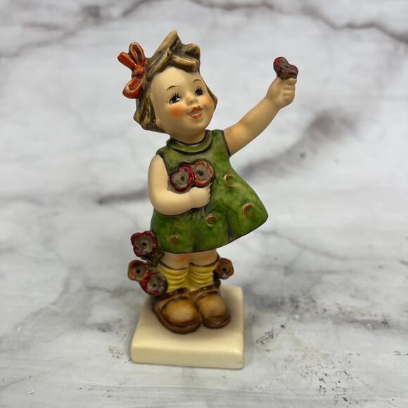 Hummel | Accents | Vintage Hummel Figurine Spring Cheer Tmk6 72 Girl ...